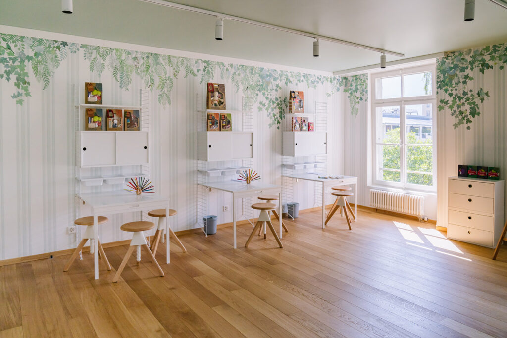 Little Cabari, made-to-measure nursery decoration.