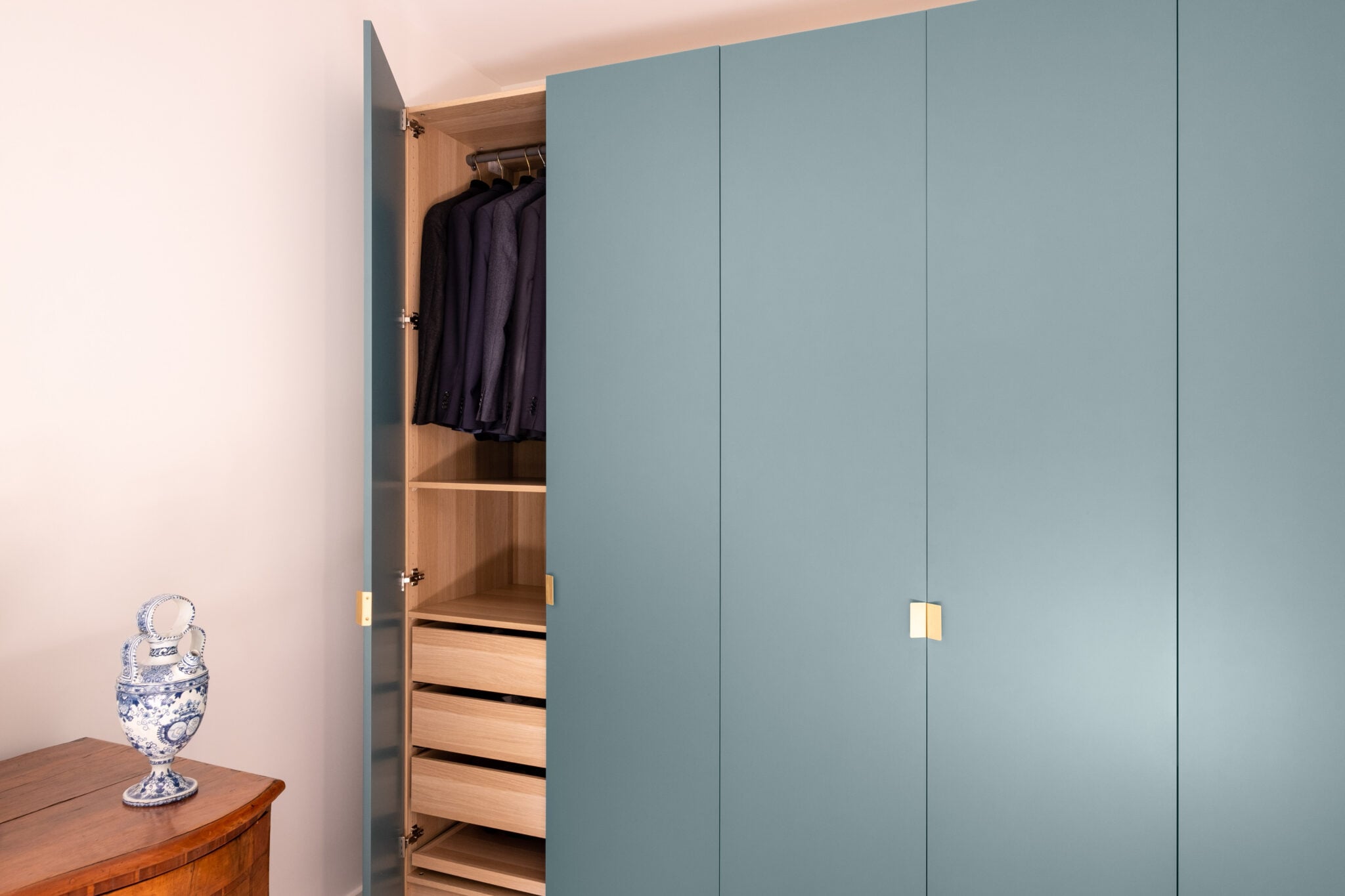 Nos 5 astuces pour créer son dressing sur-mesure avec Evo'M